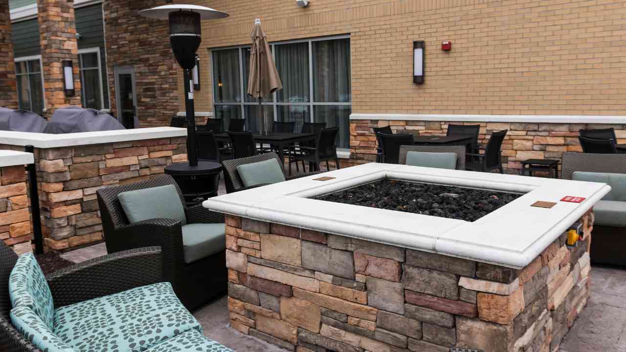 Fire Pit Fun: 11 Creative Square Fire Pit Ideas to Try in Your Backyard ...